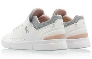 On The Roger Advantage "white Rose" Sneakers