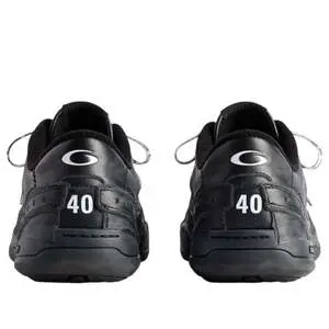 Balenciaga Hamptons Worn-out Sneakers