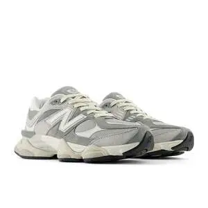 NEW BALANCE 9060 Sneakers - Grey/white
