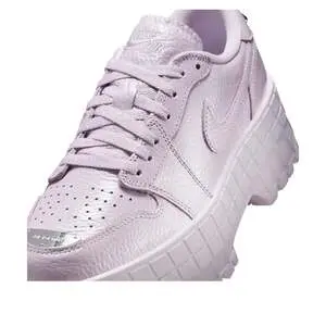 JORDAN 1 Brooklyn Low Platform Sneakers - Doll/metallic Silver