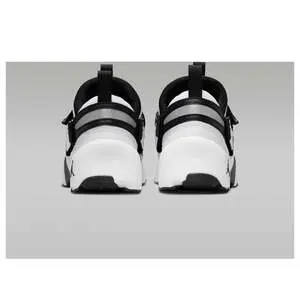 JORDAN Trunner Lx Sneakers - Black/white