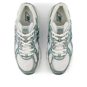 NEW BALANCE 740v2 Sneakers - White/marsh Green/sea Salt