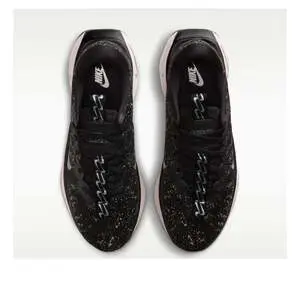Nike Motiva Se Sneakers - Black/silt Red