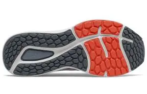 NEW BALANCE Fresh Foam 680v7 Athletic Sneakers