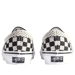 VANS Premium Slip-on Sneakers - Black/marshmallow