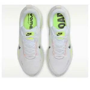 Nike Zoom Vomero 18 Sneakers
