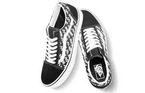 VANS Old Skool "logo Repeat" Low Top Sneakers - Black