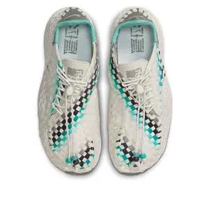 Nike Footscape Woven "nai-ke" Sneakers