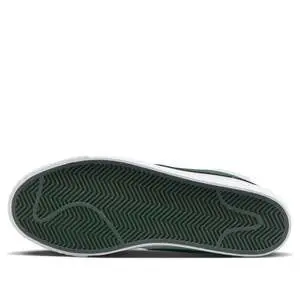 Nike Zoom Blazer Mid Iso Sb Sneakers - White/green