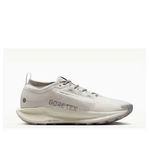Nike Pegasus Trail Gore-tex Sneakers