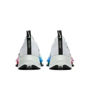 Nike Zoom Tempo Next% Flyknit Athletic Sneakers