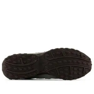 NEW BALANCE 204l Sneakers In Metallic Silver - Metallic Silver/coffee
