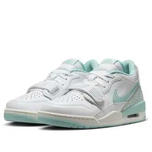 JORDAN Legacy 312 Low Sneakers - White/sail/light Dew