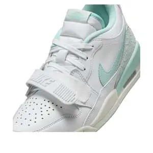 JORDAN Legacy 312 Low Sneakers - White/sail/light Dew