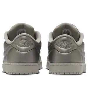 JORDAN 1 Low Method Of Make Satin Sneakers - Grey