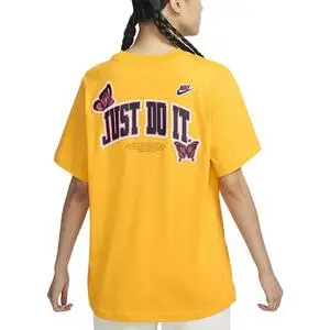 Nike Butterfly Graphic T-shirt