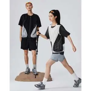 NEW BALANCE Vest With Mesh Pocket - Black
