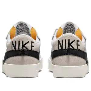 Nike Blazer Low Jumbo Sneakers - White/black/sail