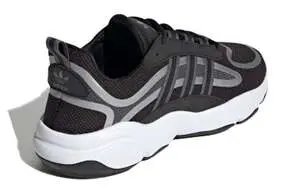 Adidas Haiwee "core " Sneakers - Black