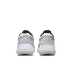 Nike Max Motif Sneakers