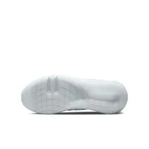 Nike Max Motif Sneakers