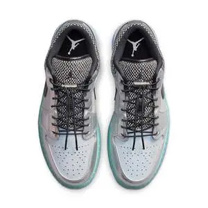 JORDAN 1 Low Se Metallic Silver Gradient - Silver/grey/black