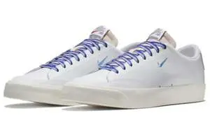 Nike Quartersnacks X Sb Blazer Low Xt - White/blue