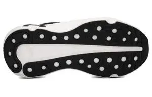 Under Armour Infinite Elite Athletic Shoes - Black/white