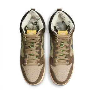 Nike X Concepts Sb Dunk High Pro Skateboard Sneakers - Brown/green
