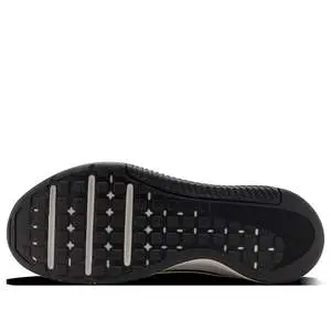 Nike Mc Trainer 3 Sneakers - Black/volt