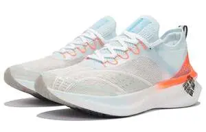 LI-NING Feidian Challenger