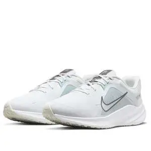 Nike Quest 5 Athletic Sneakers - White/grey/blue