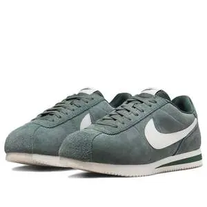 Nike Cortez Sneakers - Vintage Green