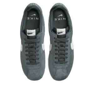 Nike Cortez Sneakers - Vintage Green