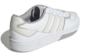 Adidas Originals Courtic Low Top Sneakers - White/grey
