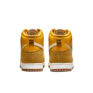 Nike Dunk High Se "first Use Pack - Brown/yellow
