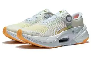 LI-NING Furious Rider 7 Pro Sneakers - White/orange