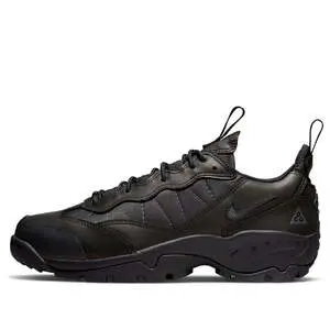 Nike Air Mada Low Prm Sneakers