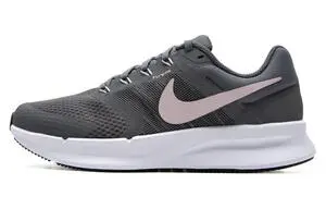 Nike Run Swift 3 Athletic Sneakers