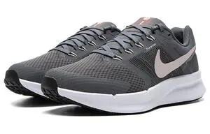 Nike Run Swift 3 Athletic Sneakers - Grey/white