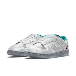 Nike Dunk Low "ice