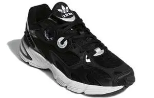 Adidas Astir Sneakers - Black