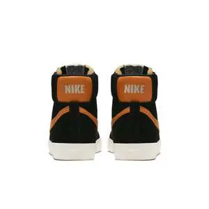 Nike Blazer Mid Vintage High Top Sneakers - Black