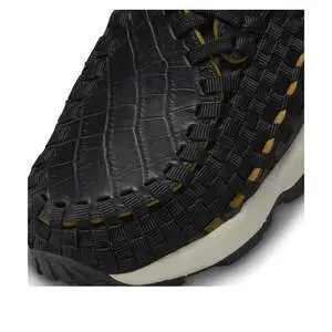 Nike Footscape Woven " Croc" Sneakers