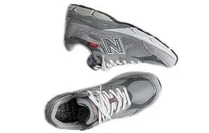 NEW BALANCE 990v3 Made In Usa "version Series" M990vs3 Sneakers - Grey