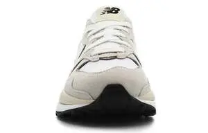 NEW BALANCE 57/40 "gold Aspen" Low Top Sneakers - Grey
