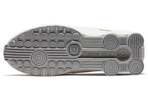 Nike Shox Enigma Sneakers - White/silver
