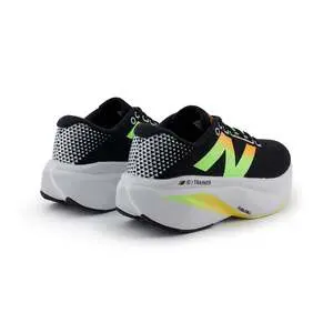 NEW BALANCE Fuelcell Supercomp Trainer V3 - Black/green/orange