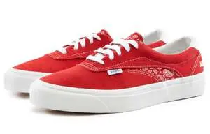 VANS Acer Ni Sp "bandana Chili Pepper" Low Top Sneakers - Red/white