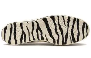 CONVERSE Chuck 70 Low Top Sneakers With Archival Zebra Print - Black